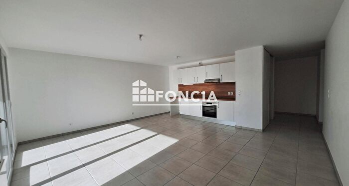 Appartement à vendre - Saint-Genis-Pouilly - 3 pièces - 2 chambres