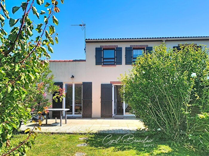 Maison 5 pièces à vendre à Sainte-Pazanne