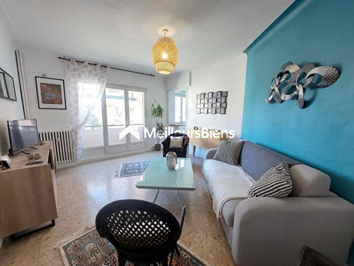 Appartement à vendre - Cannes, Petit Juas - 2 pièces - 1 chambre