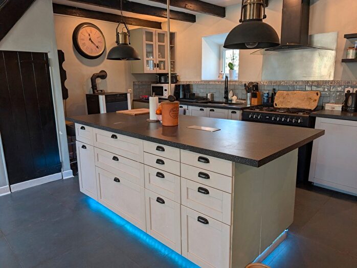 Maison à vendre - Locarn - 5 pièces - 2 chambres