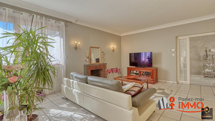 Maison à vendre - Saint-Étienne, La Terrasse, Bel Air, Bergson, Carnot - 6 pièces - 3 chambres