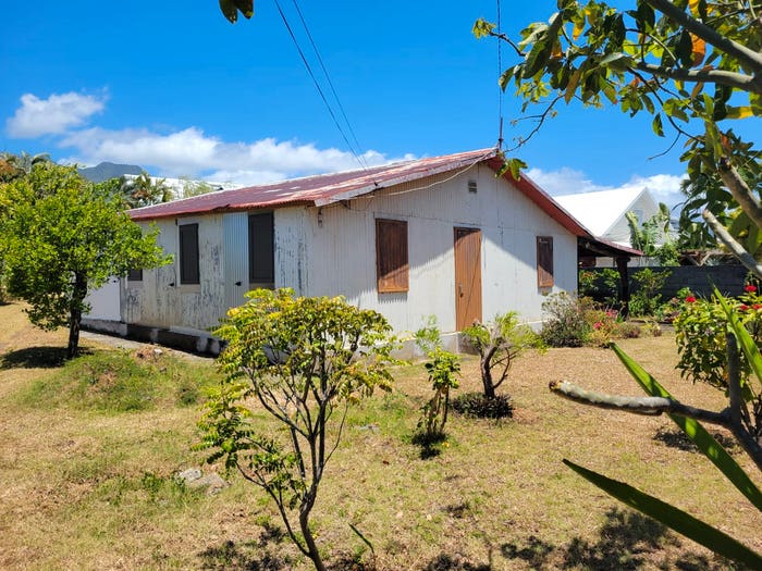 Saint-Denis, La Bretagne, Sainte-Clotilde - Maison 5 pièces à vendre