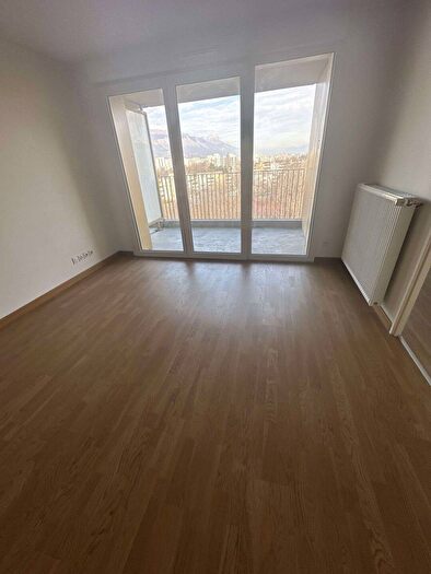 Appartement à louer - Grand-Place, Échirolles - 2 pièces - 1 chambre