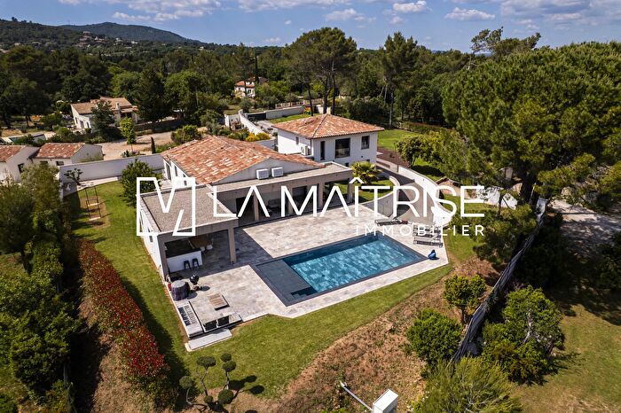 Maison 9 pièces à Saint-Maximin-la-Sainte-Baume, Revaute, La Viguière, La Babiole, à vendre