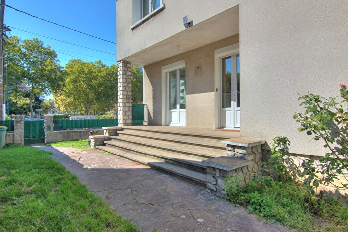 Maison à vendre - Orléans, Saint-Marc, Faubourg Bourgogne - 5 pièces - 4 chambres