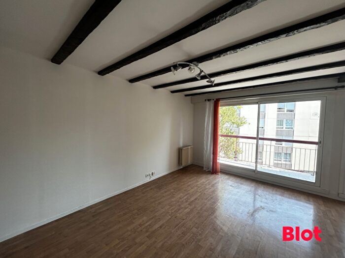 Quartiers Sud-Ouest, Bréquigny : Appartement 3 pièces à louer