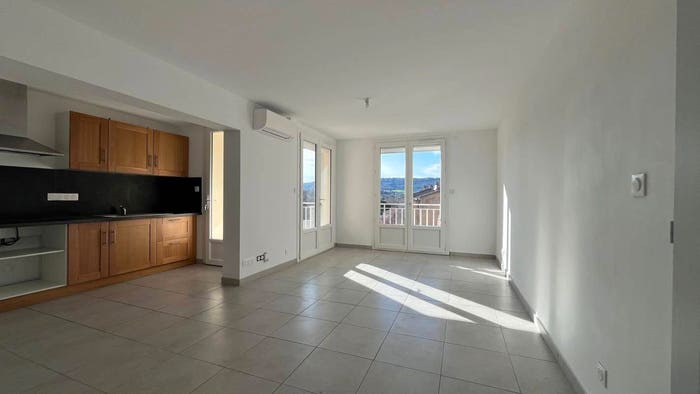 Temps Perdu-La Trinque, Manosque - Appartement 3 pièces à louer