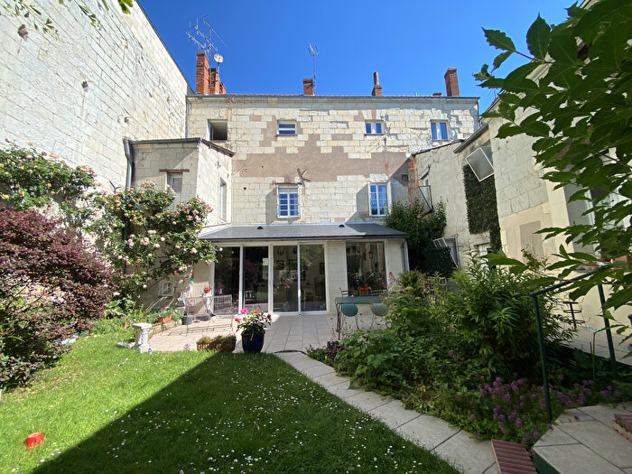Maison à vendre - Saumur, Nantilly - 9 pièces - 6 chambres