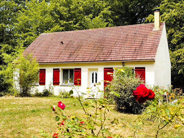 Maison 4 pièces à Bazoches-sur-le-Betz, à vendre