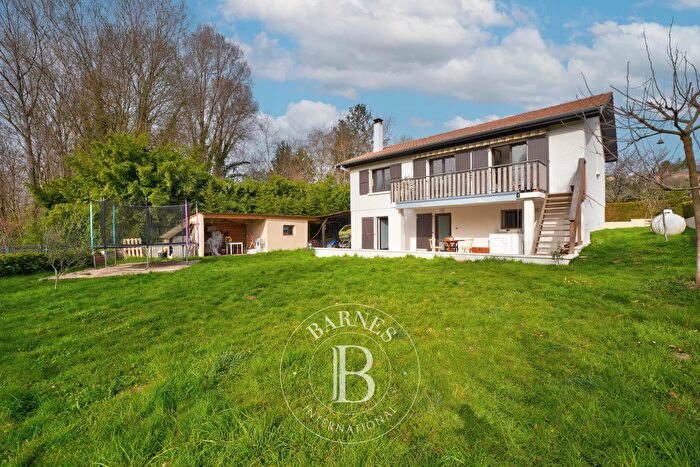 Maison à vendre - Saint-Symphorien-dOzon - 8 pièces - 6 chambres