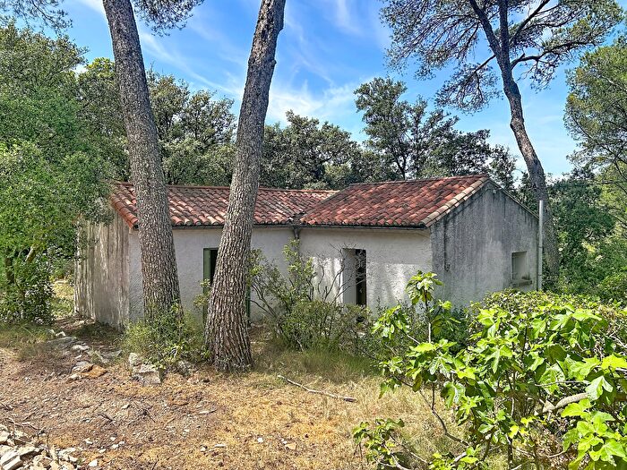 Calvisson : Maison 2 pièces à vendre