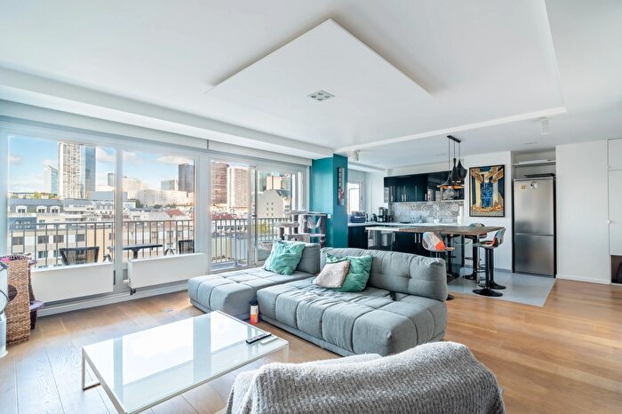 Appartement 3 pièces à vendre à Puteaux, Front de Seine Bellini