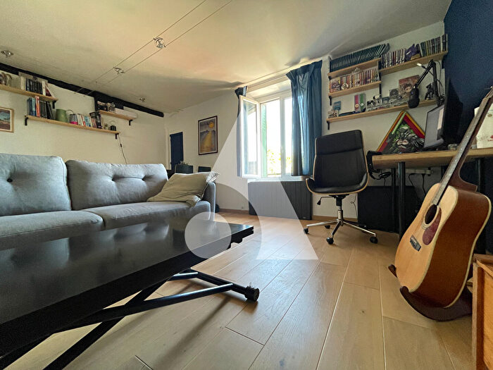 Appartement à vendre - Sucy-en-Brie, Centre-ville - 2 pièces - 1 chambre