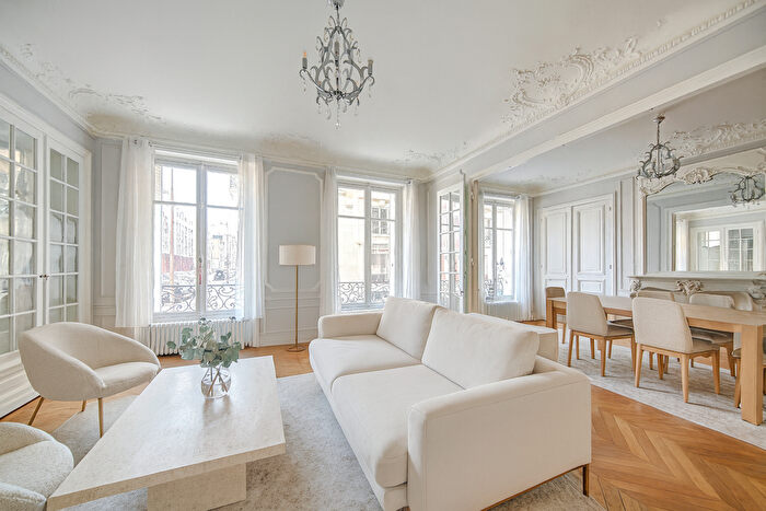 Appartement à vendre - Paris e , Saint-Thomas dAquin, Bac, Musée dOrsay - 6 pièces - 4 chambres