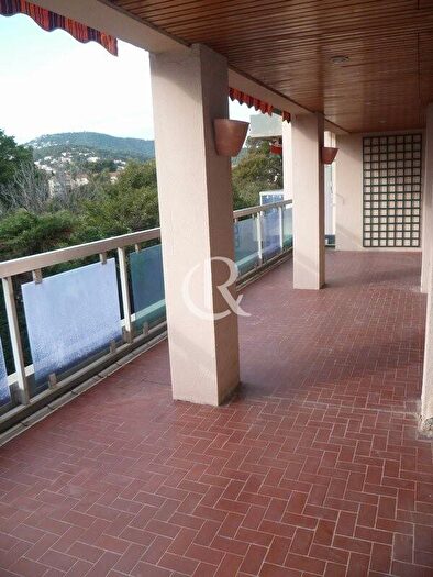 Appartement 5 pièces à Hyères, à louer