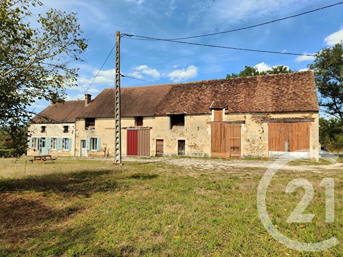 Maison 6 pièces à vendre à Saint-Amand-en-Puisaye