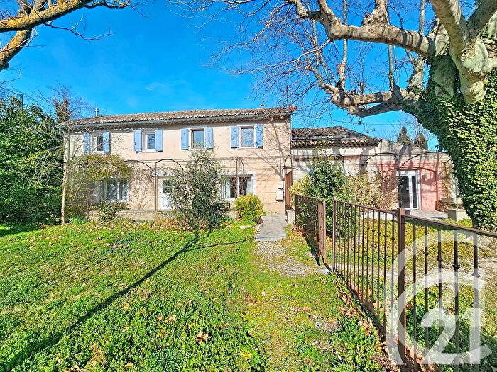 Maison à vendre - Cheval-Blanc - 8 pièces - 4 chambres