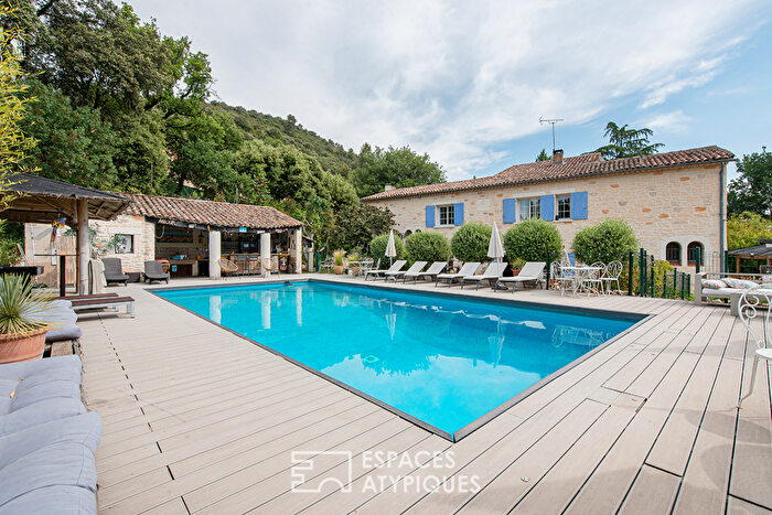 Gréoux-les-Bains : Maison 14 pièces à vendre