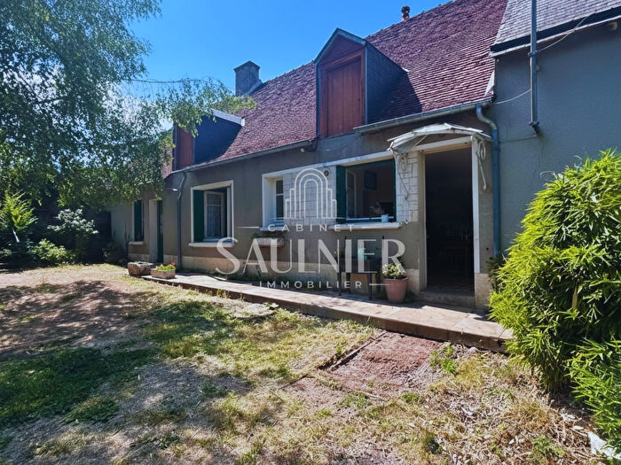 Monthou-sur-Bièvre : Maison 4 pièces à vendre