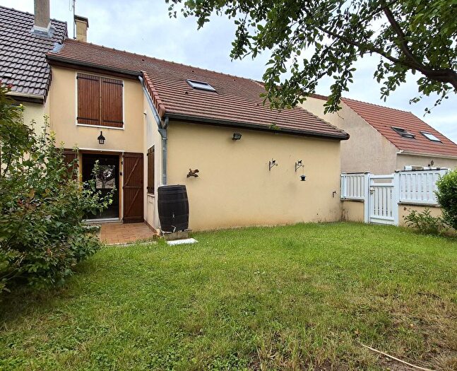 Brie-Comte-Robert, Centre-ville : Maison 5 pièces à vendre