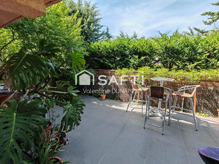 Maison 6 pièces à Brignoles, Centre-ville, Vieille ville, à vendre