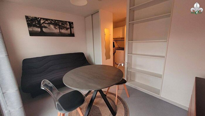 Appartement à louer - Docteur Lavalle, Dijon - 1 pièce