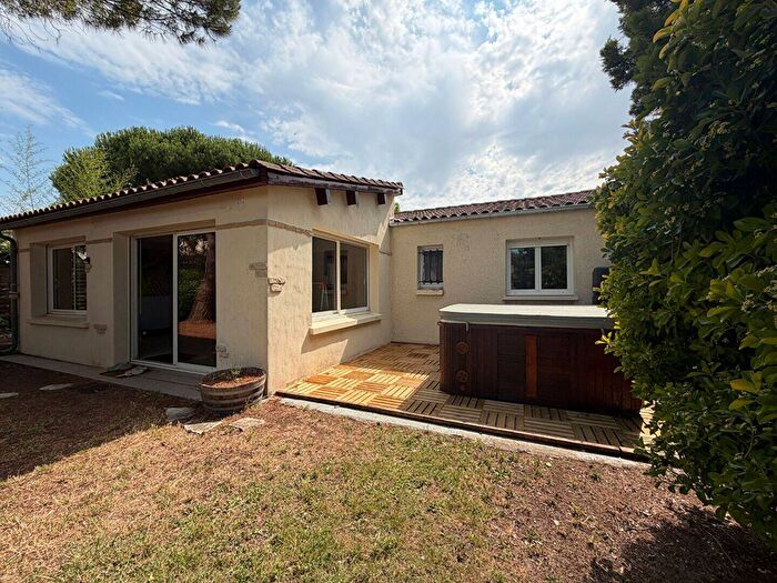Nord, Nieul-sur-Mer : Maison 5 pièces à louer