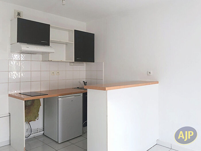 Cholet, Libération - Appartement 2 pièces à louer