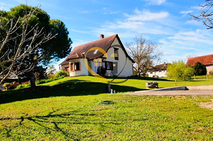 Sainte-Thorette : Maison 5 pièces à vendre