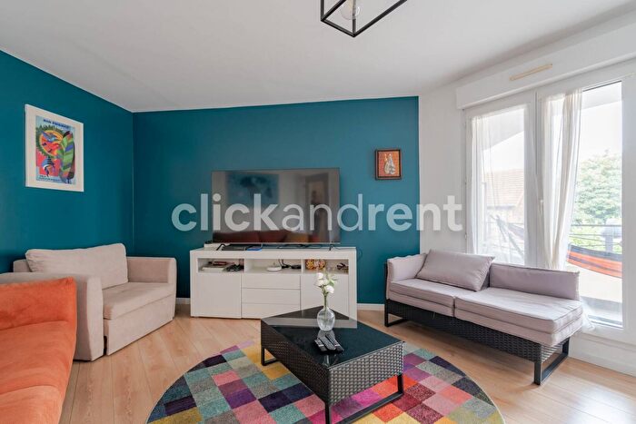 Appartement à louer - Tour Eiffel-Marie-Paul Bert, Aulnay-sous-Bois - 5 pièces - 4 chambres