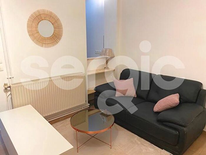 Valenciennes, Nungesser, La Briquette, Fb de Cambrai - Appartement 1 pièce à louer