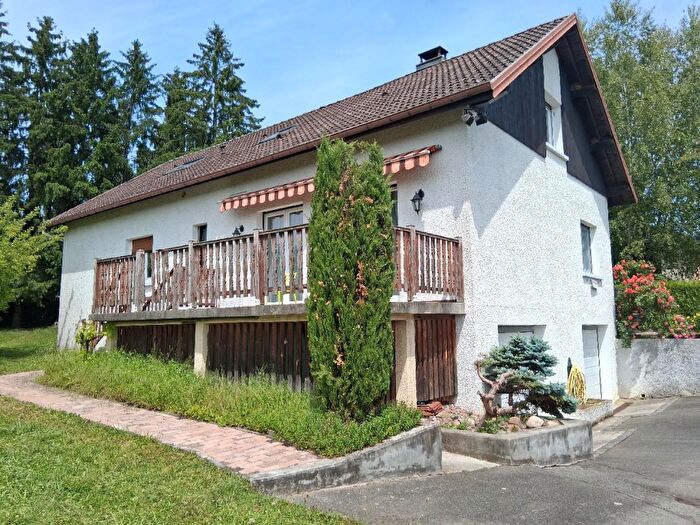 Maison à vendre - Montbéliard - 8 pièces - 6 chambres