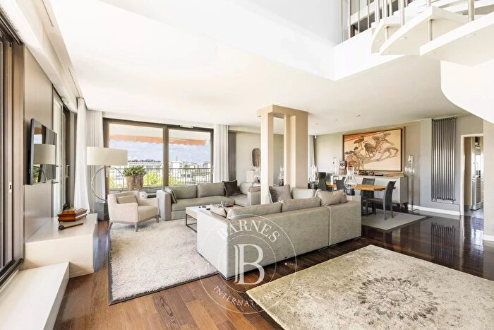 Appartement 6 pièces à louer - Neuilly-sur-Seine, Parc de Neuilly