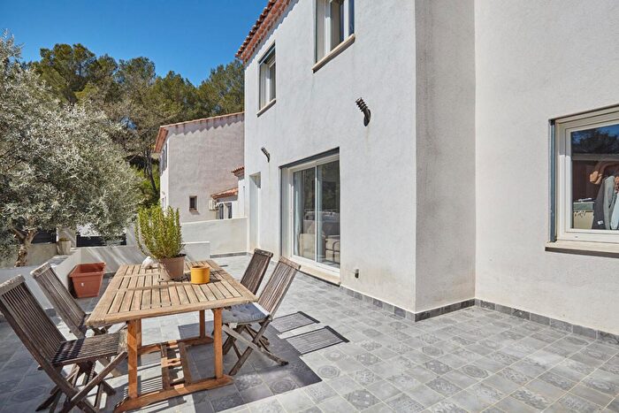 Maison 5 pièces à Rousset, à vendre