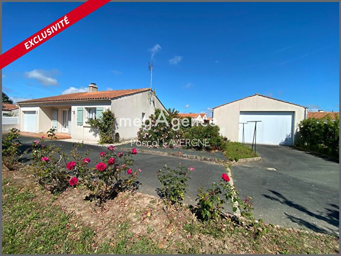 Maison à vendre - Brem-sur-Mer - 4 pièces - 3 chambres