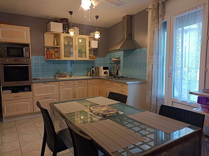 Maison à vendre - Redessan - 2 pièces - 1 chambre