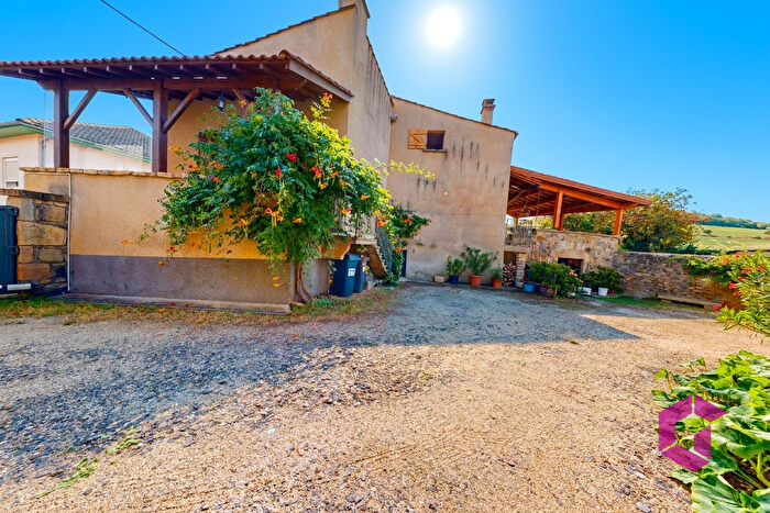 Saint-Yvoine - Maison 5 pièces à vendre