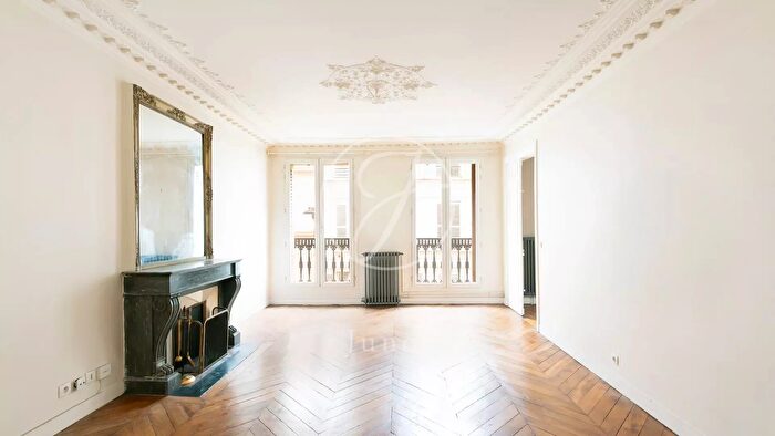 Appartement à vendre - Paris e , Château dEau, Lancry - 4 pièces - 3 chambres