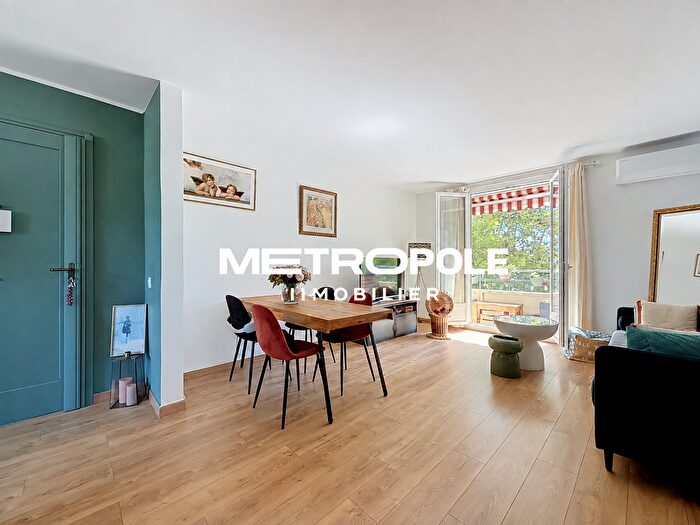 Appartement 3 pièces à vendre à Caluire-et-Cuire, Margnolles, Rhône