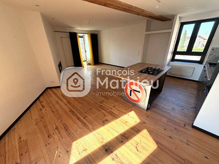 Appartement 4 pièces à Marlieux, à louer