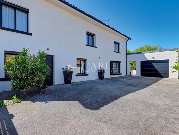 Pusignan - Maison 6 pièces à vendre