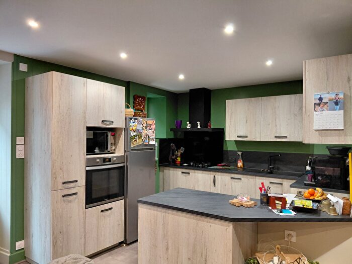 Appartement à vendre - Aurillac, Centre-ville - 5 pièces - 3 chambres