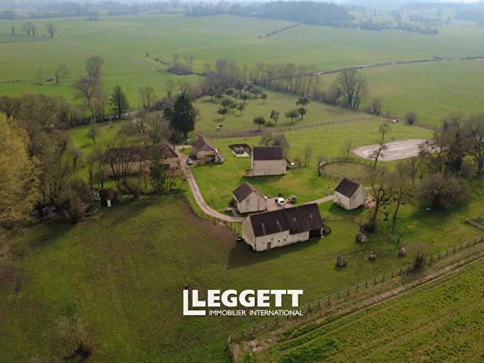 Maison à vendre - Saint-Mard-de-Réno - 10 pièces - 4 chambres