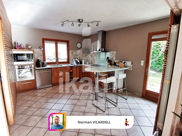 Maison à vendre - Monestier-de-Clermont - 6 pièces - 5 chambres