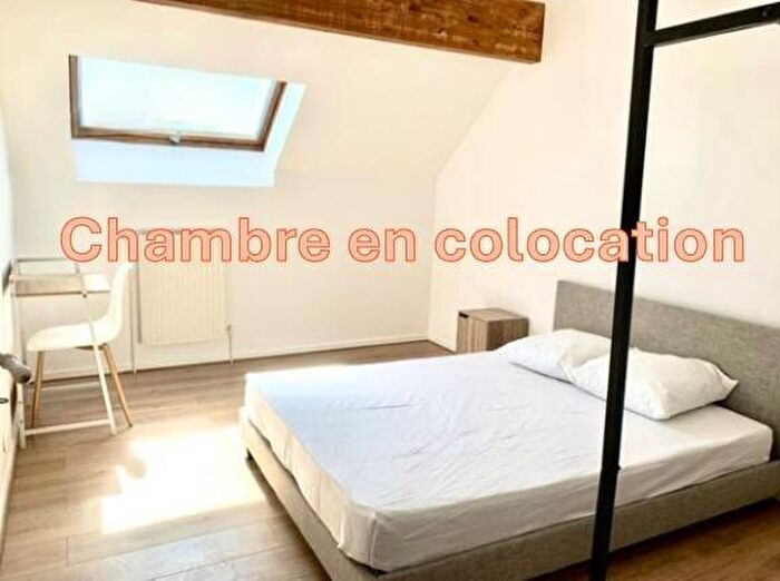 Appartement à louer - Rive de Seine Sud Est, Melun - 1 pièce