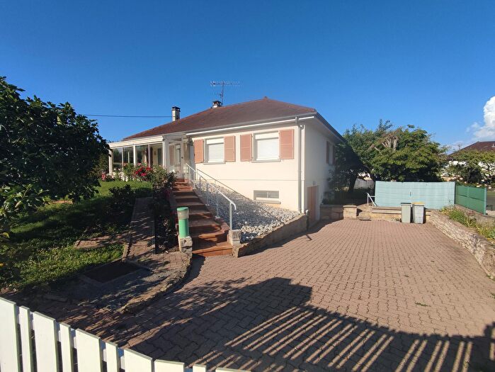 Maison 5 pièces à Tavaux, à vendre