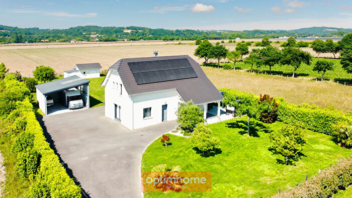 Maison 4 pièces à Barraute-Camu, à vendre