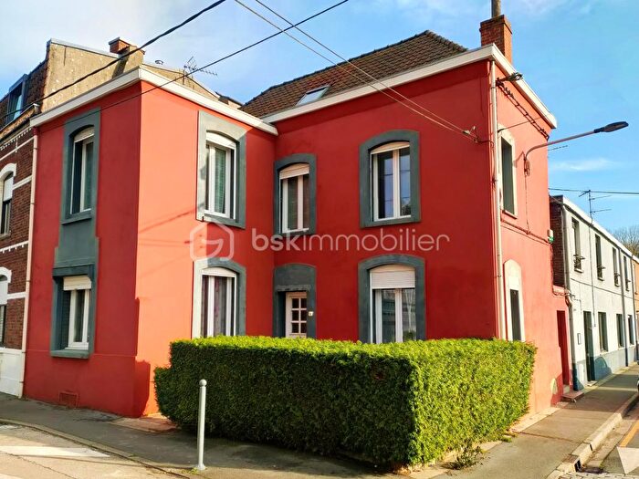 Maison à vendre - Haubourdin, Rive droite - 7 pièces - 6 chambres