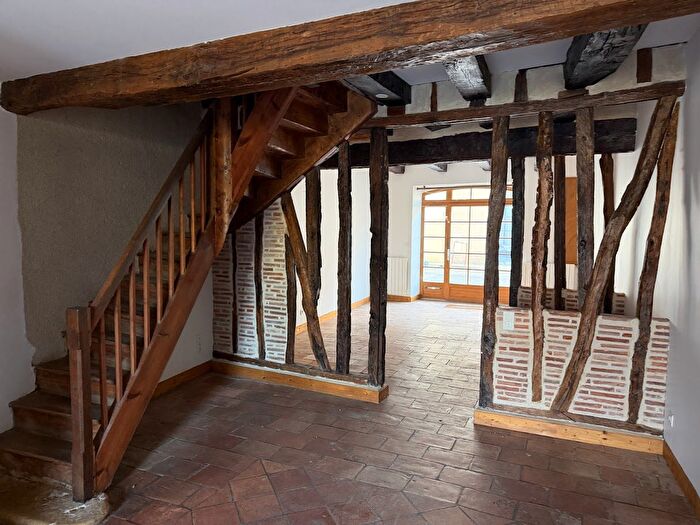 Maison à louer - Fleurance - 4 pièces - 3 chambres