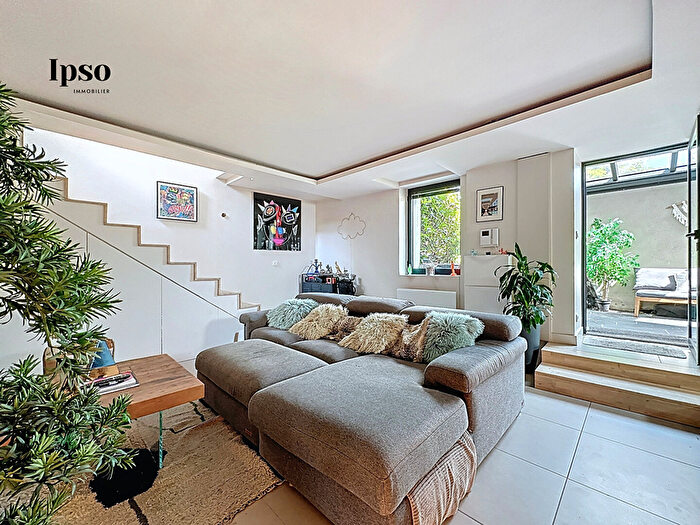 Appartement à vendre - Saint-Cyr-au-Mont-dOr - 2 pièces - 1 chambre